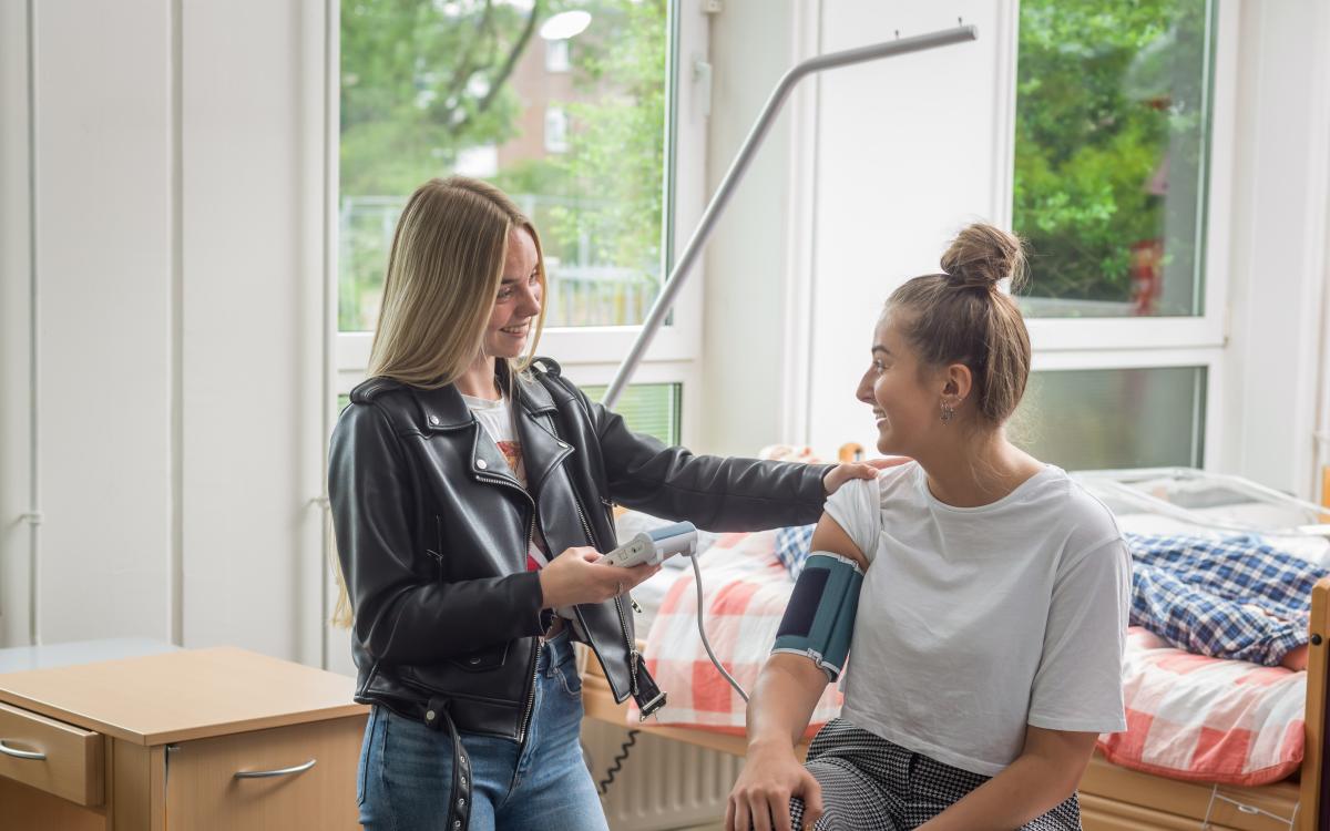 Mbo opleiding in de zorg | Dulon College