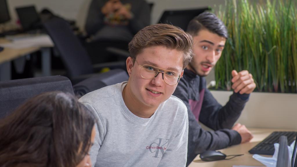 Praktische informatie Dulon College | Dulon College